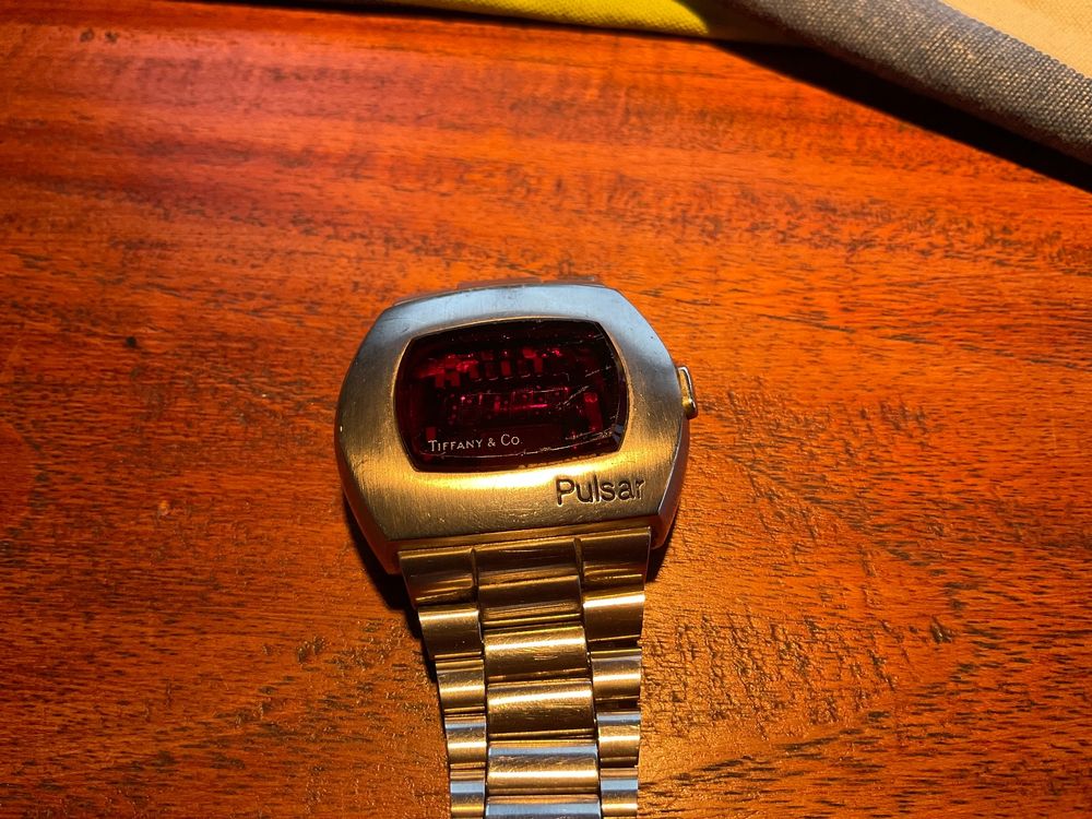 Pulsar P2 Led Watch, Digital James Bond Watch Tiffany signed | Kaufen ...
