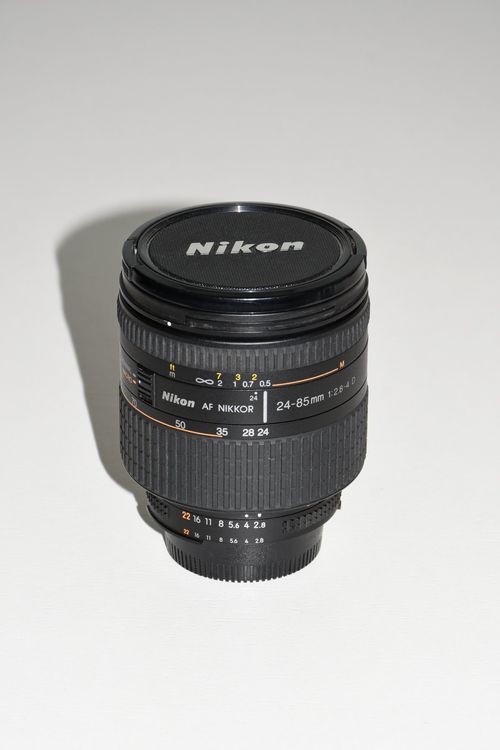 NIKON AF Nikkor 24 - 85mm 2.8 - 4 D Macro | Kaufen auf Ricardo