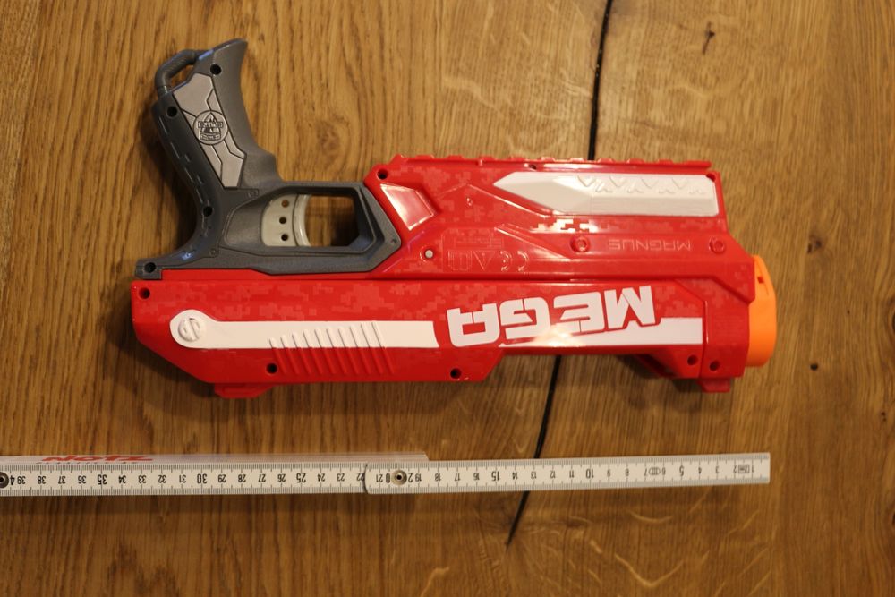 Nerf MEGA Magnum mit 3er Magazin | Kaufen auf Ricardo