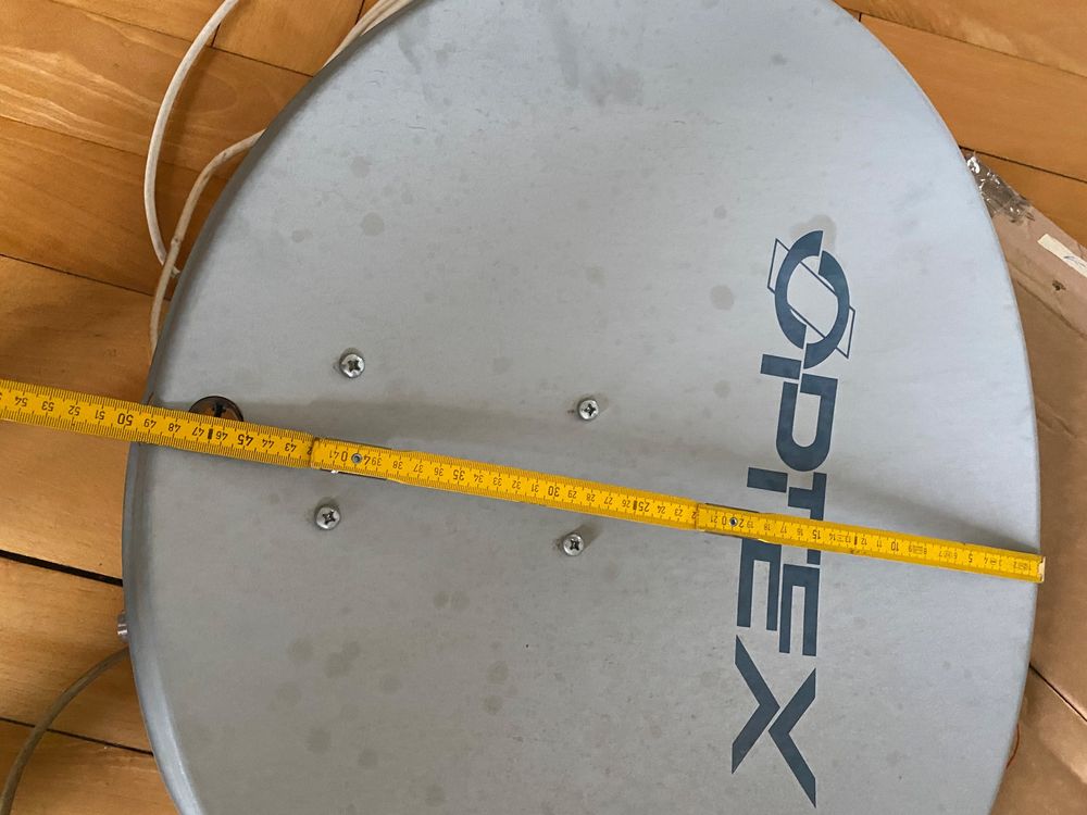 Parabol satellitaire avec crochet et cable Optex (Gebraucht) in ...