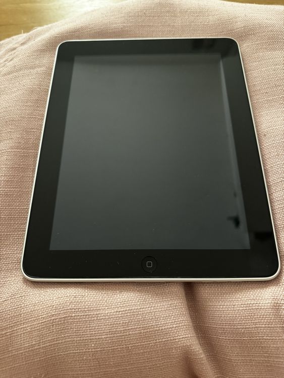 *Selten* iPad 1. Generation funktionierend, Sammlerzustand (Gebraucht ...