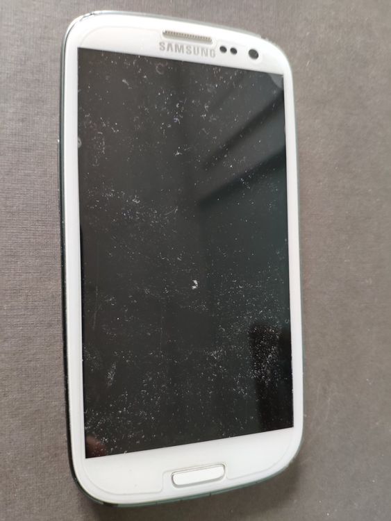Samsung GT-I9300 (Defekt) in Lausanne für CHF 2 – mit Lieferung auf ...