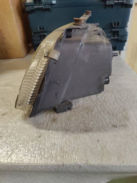 Scheinwerfer Passat 3B (Gebraucht) in Altdorf UR für CHF 50 – nur ...