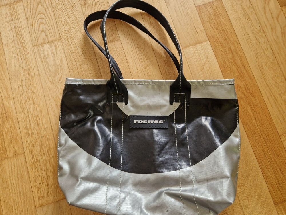 FREITAG Tasche/Shopper "Donna" (Gebraucht) in Möhlin für CHF 99 – mit ...