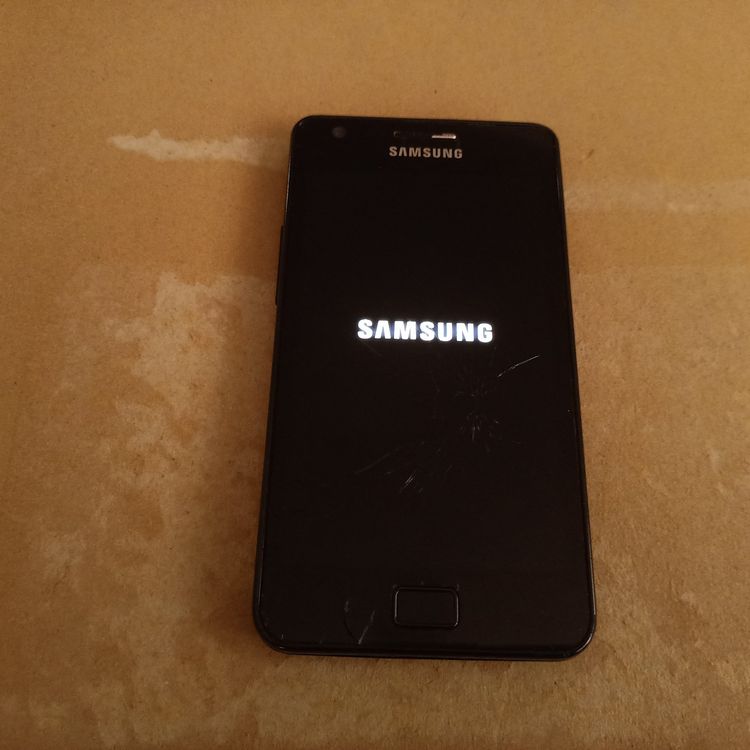 Android Handy ohne Lock: Samsung GT i9100 Galaxy SII (Gebraucht) in ...