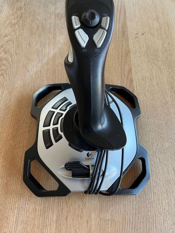 Controller Logitech Extreme 3D Pro | Kaufen auf Ricardo