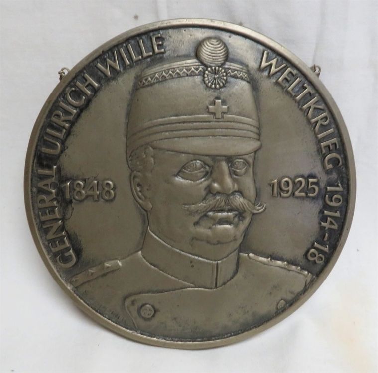 General Ulrich Wille 1848 - 1925 Relief (Gebraucht) in Tüscherz-Alfermée für CHF 25 – mit ...