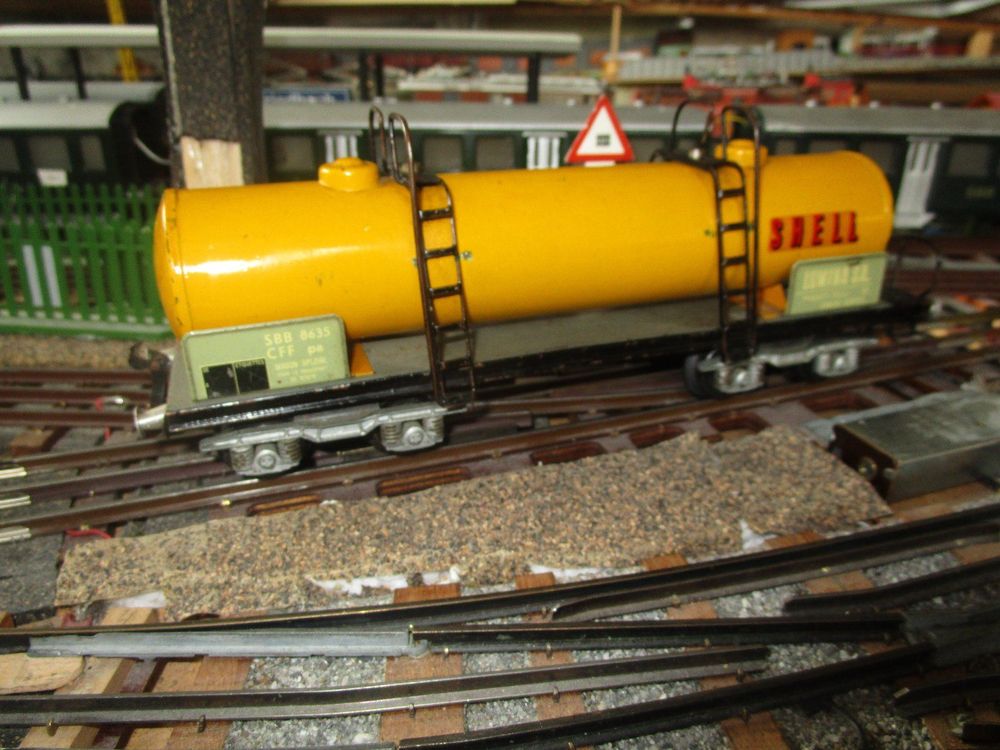 BUCO SHELL TANK WAGEN ORIGINAL SPUR 0 (Gebraucht) in Zürich für CHF 53 ...