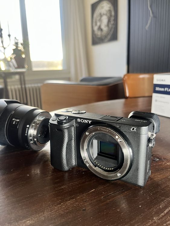 Sony a6400 18-135 + Sigma 30mm f1.4 | Kaufen auf Ricardo