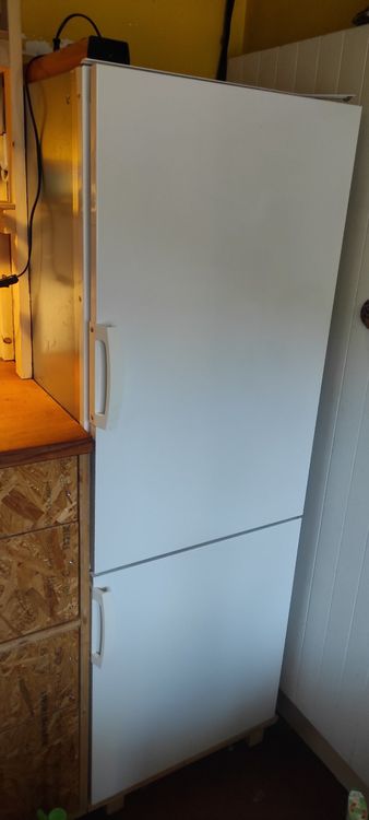 Kühlschrank Fust Novomatic mit Gefrierschrank (Gebraucht) in Zürich für CHF 106 – nur Abholung ...