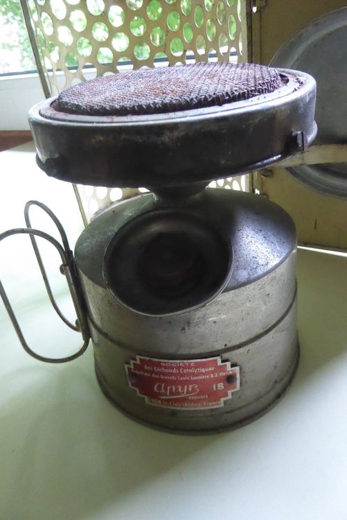 Antiker französischer Katalyt-Ofen, historisches Heizgerät (Gebraucht ...