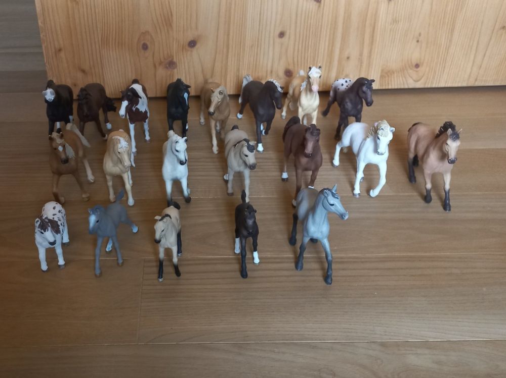 Schleich Pferdehof (Gebraucht) in Jona für CHF 250 – nur Abholung auf ...