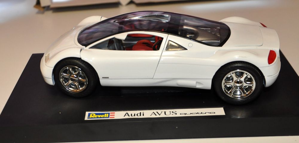 Audi Avus Quattro von Revell Weiss 1:18 Designstudie, (Neu und ...