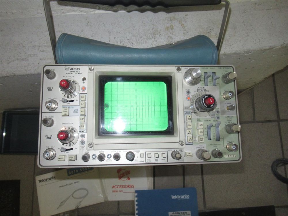 Tektronix Oscilloscope 466 | Kaufen auf Ricardo