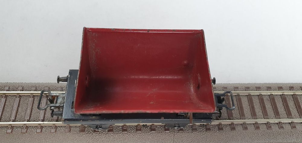 Märklin 362 Kippwagen Blech-Kippmulde rot , 1941-46 (Gebraucht) in Seon ...