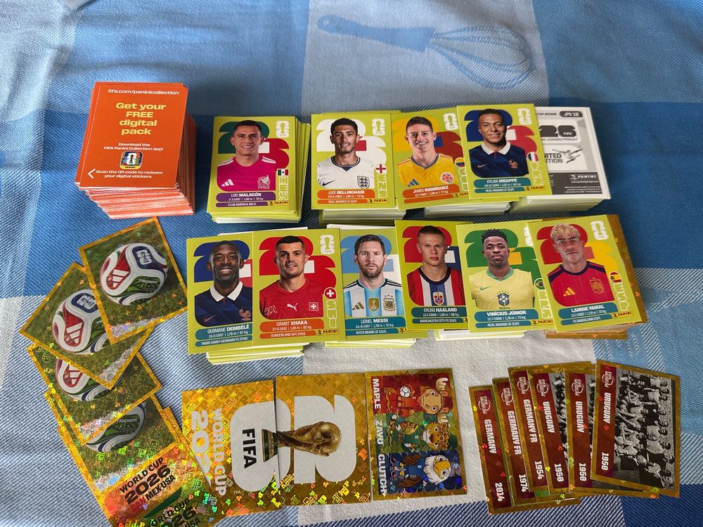 Panini WM 2026 - c.a 780 Bilder inklusive FWC, Messi Lamal (Gebraucht ...