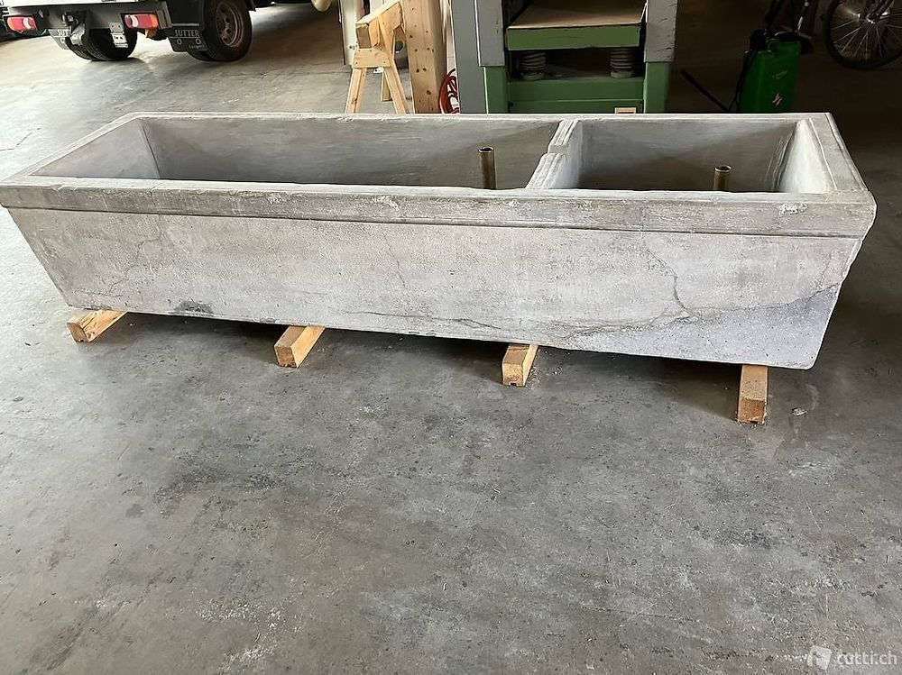 Beton Brunnen Antik (Gebraucht) in Busswil BE für CHF 1650 – nur Abholung auf Ricardo kaufen