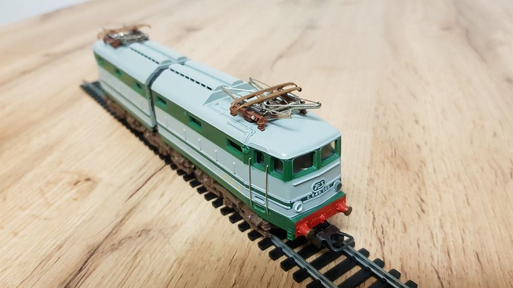 Lima H0, FS E.646.060 Lokomotive (Neu und originalverpackt) in Wünnewil ...