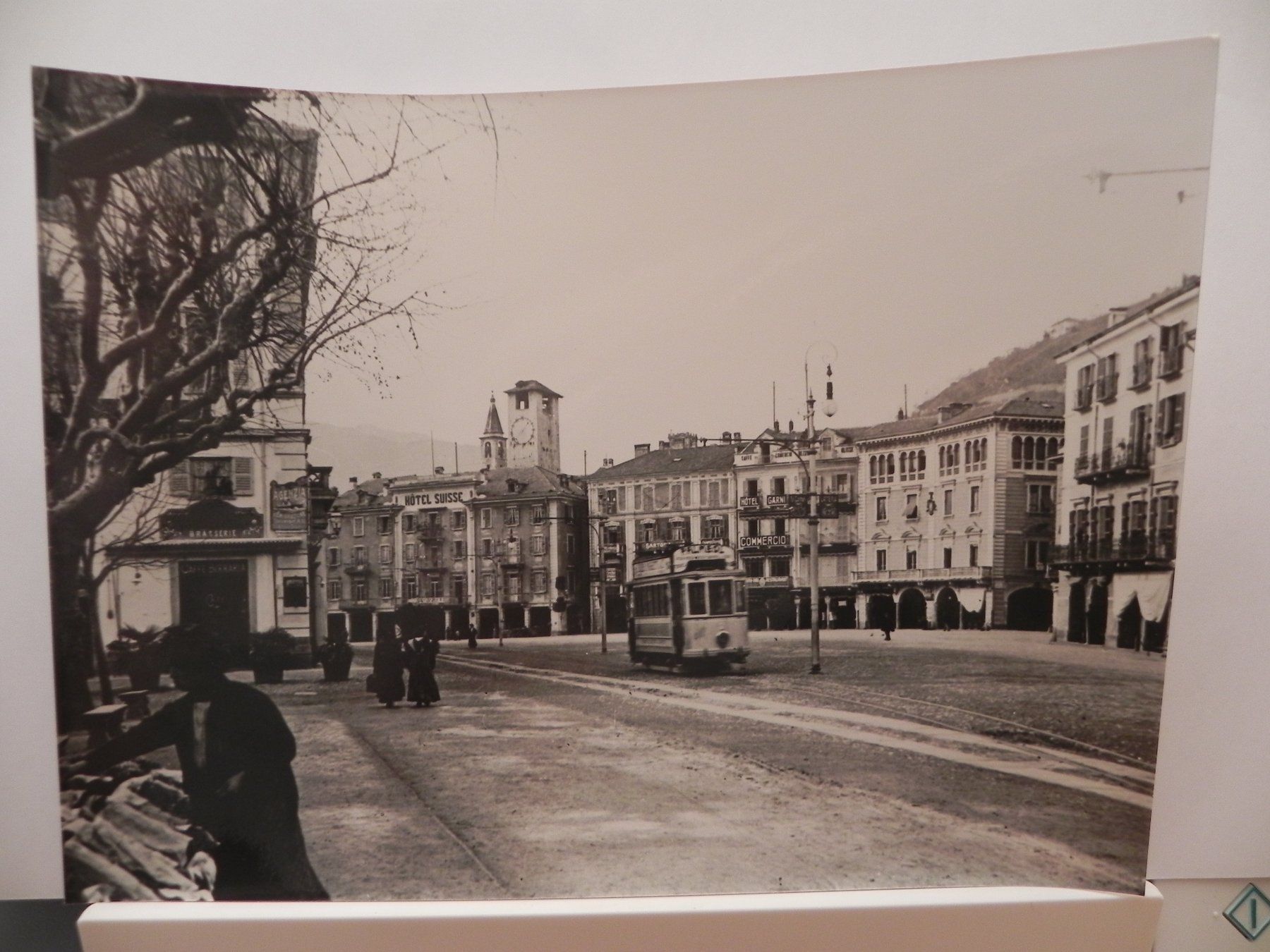 AK RAR Foto Piazza Grande Locarno con tram/animata/ 24x18 cm (Gebraucht ...
