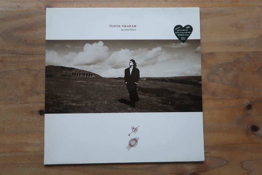 TANITA TIKARAM - ANCIENT HEART - VINYL LP (Gebraucht) in Basel für CHF ...