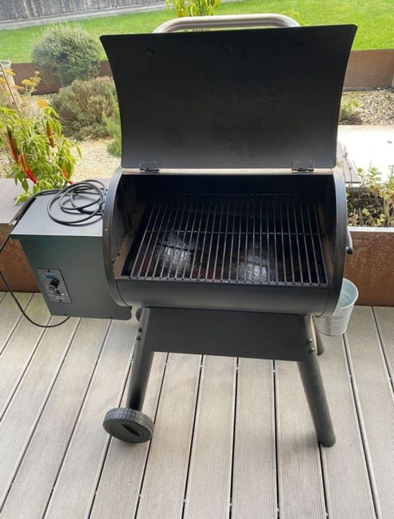 Traeger Bronson 20 Pelletsmoker (Gebraucht) in Uster für CHF 155 – nur ...