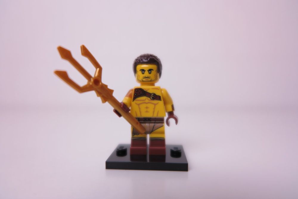 LEGO Minifigur CMF Serie 17 Gladiator (Neu (gemäss Beschreibung)) in ...