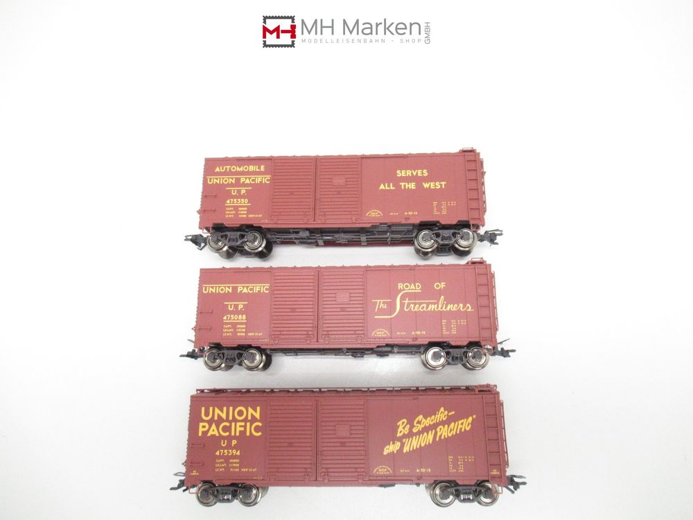 Märklin 45647 "Double-Door Box Car Set" der UP AC / HO (Gebraucht) in ...