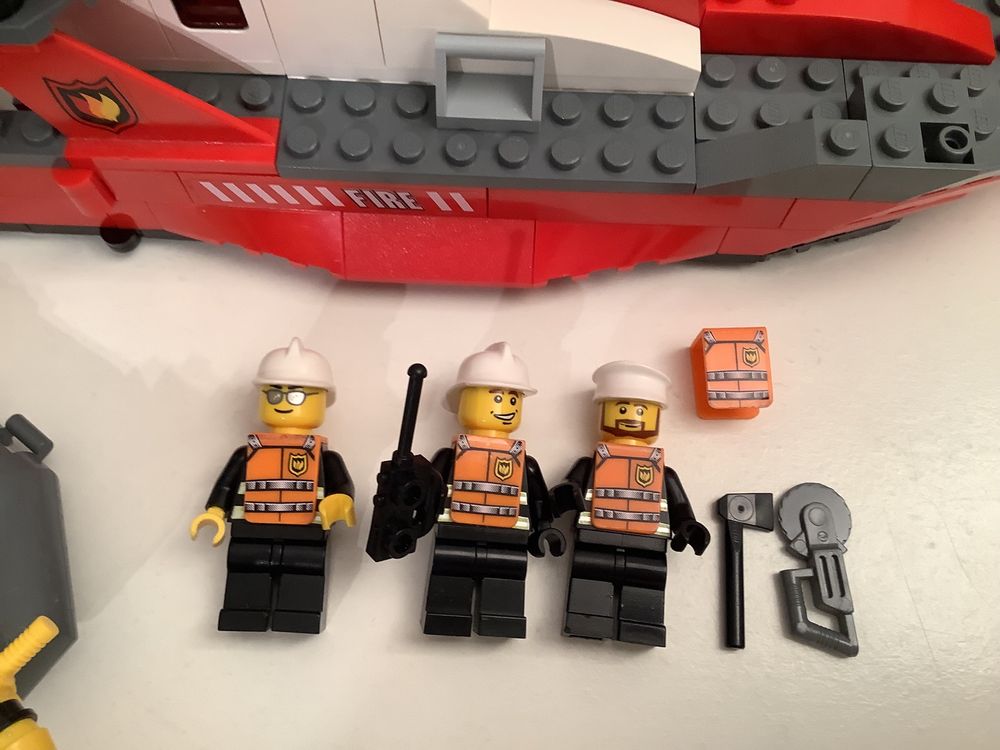 Lego City Feuerwehrschiff 7046 von 2004 | Kaufen auf Ricardo