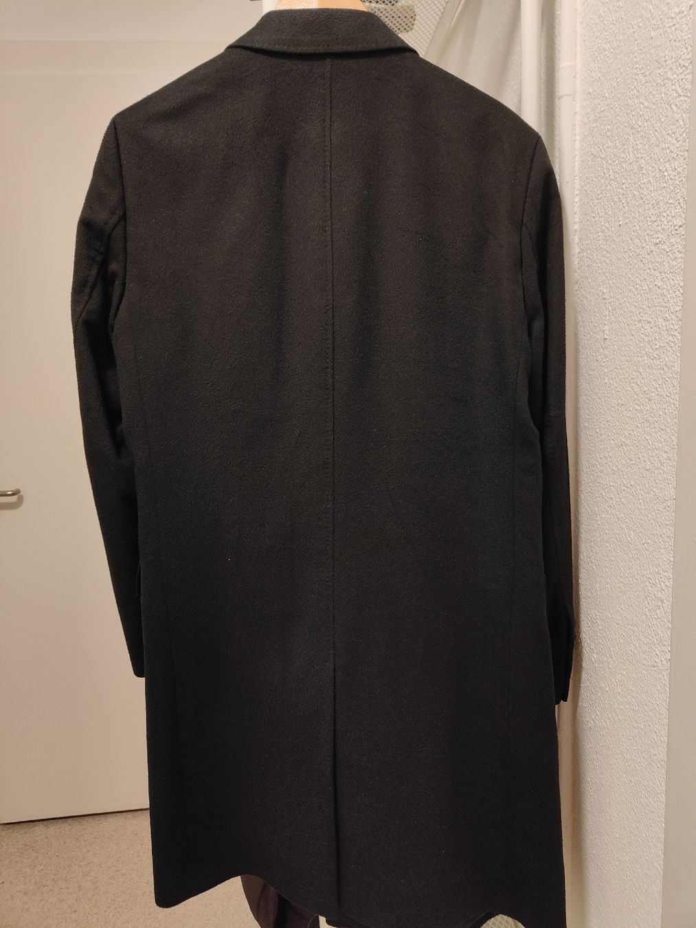 Hugo Boss Wintermantel, Grösse 48, Top Zustand! (Gebraucht) in ...