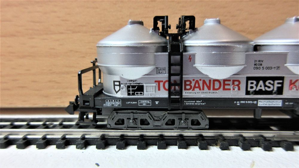 MINITRIX 13586 Silowagen " BASF Tonbänder " neu mit OVP (Neu (gemäss ...