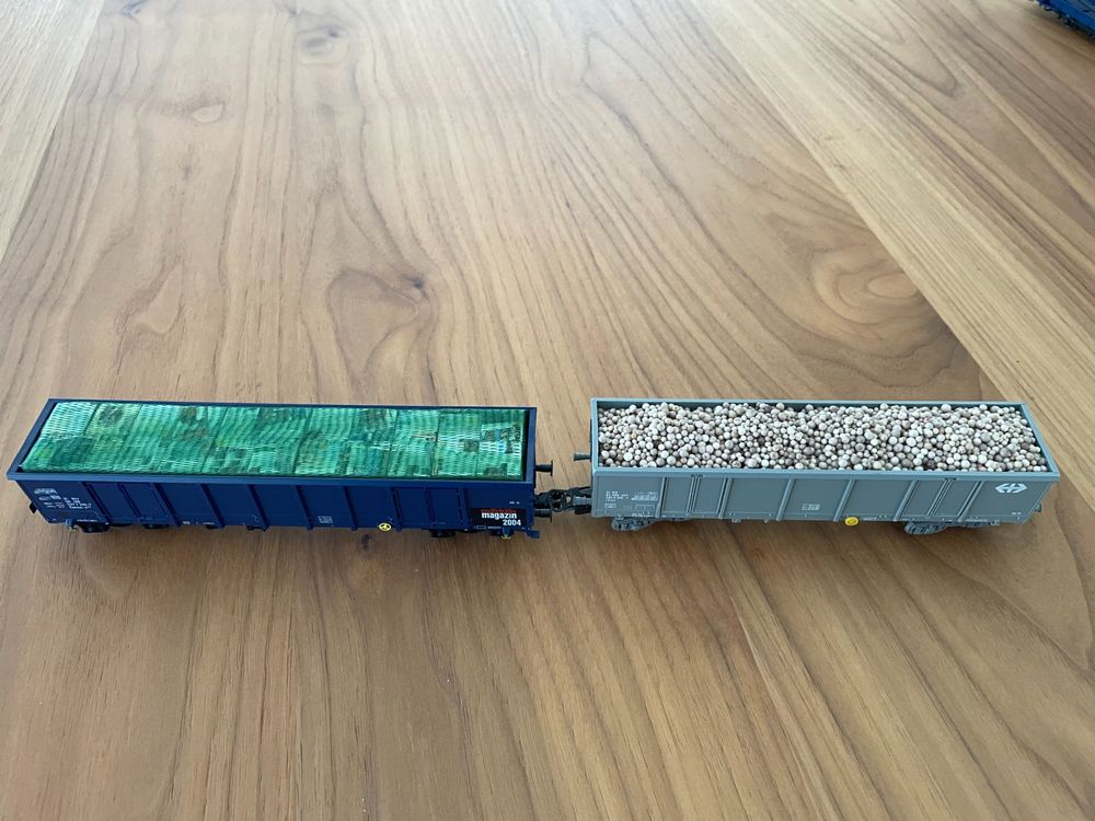 2 x SBB Schüttgutwagen H0 / DC (Gebraucht) in Beromünster für CHF 23 – mit Lieferung auf Ricardo ...