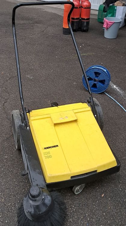 Kärcher Kehrmaschine KM 700 | Kaufen auf Ricardo