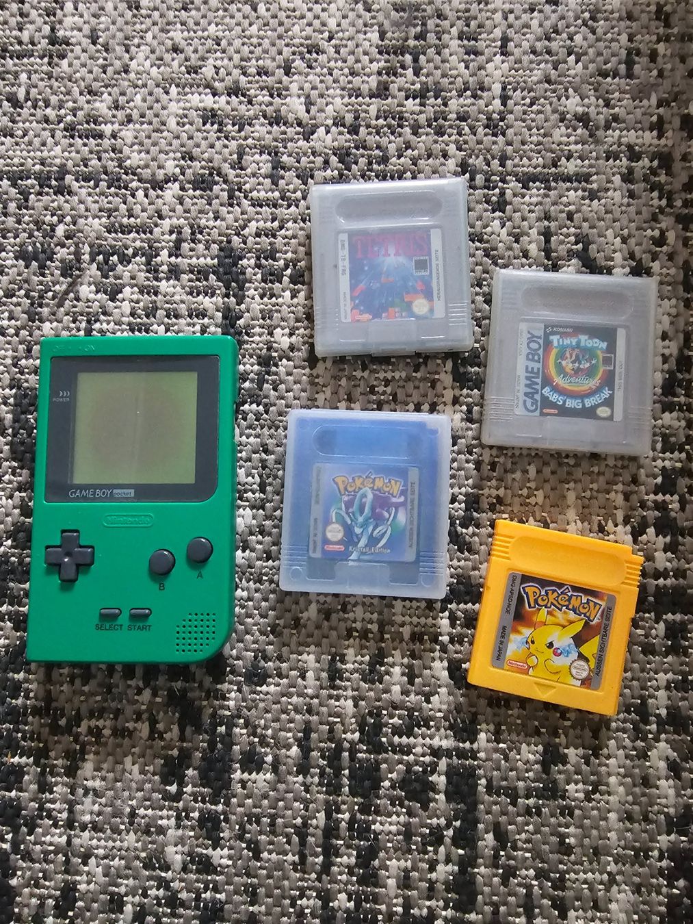 Gameboy Color Kiwi mit 4 Spielen, Top Zustand! (Gebraucht) in Sumiswald ...