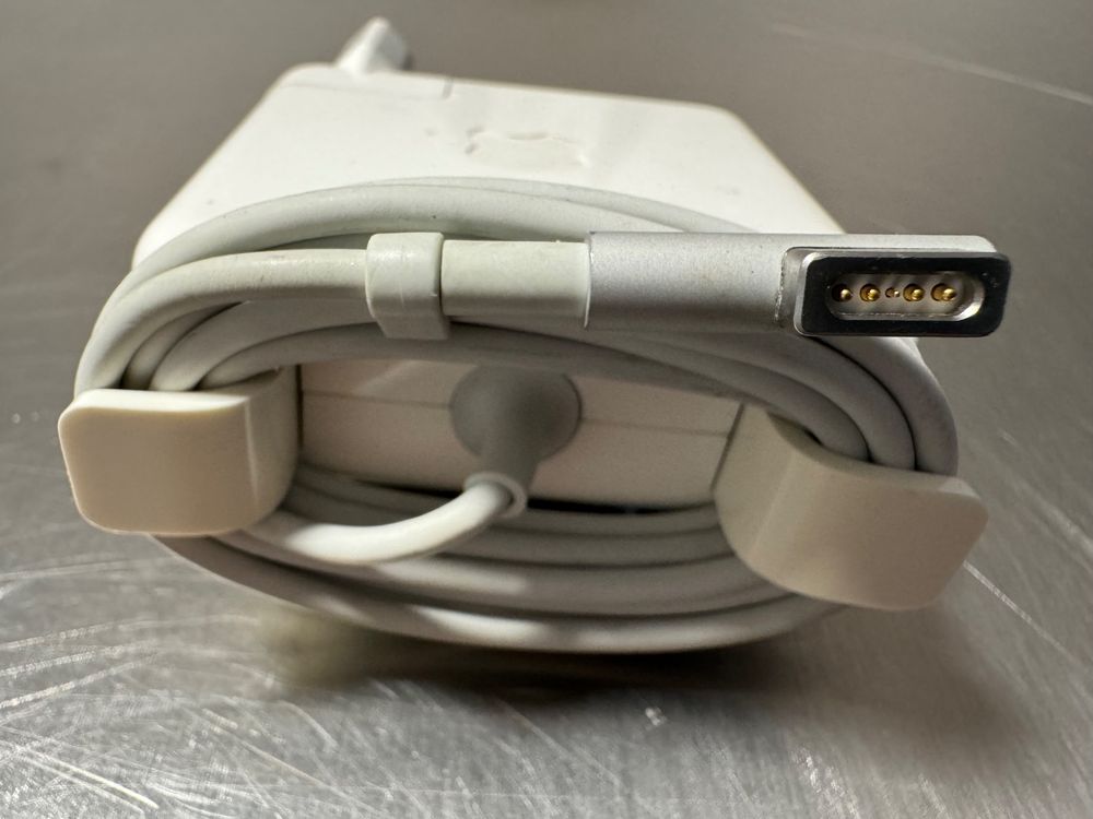 Apple MacBook Ladegerät A1343 85W MagSafe Power Adapter (Gebraucht) in ...