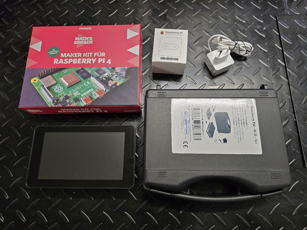 Raspberry Pi 4 Model B Computer Mini PC zT Neu Maker Kit etc | Kaufen auf Ricardo