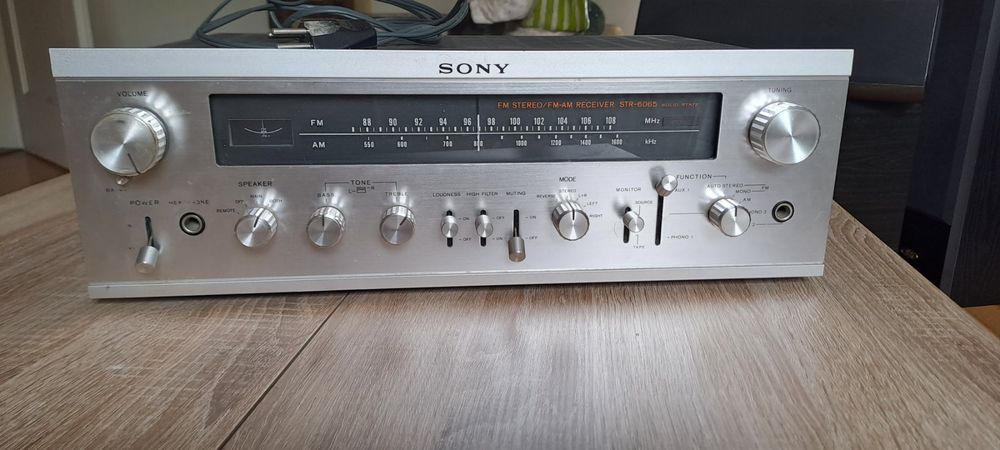 SONY FM STERO/FM-AM RECEIVER STR-6065 | Kaufen auf Ricardo