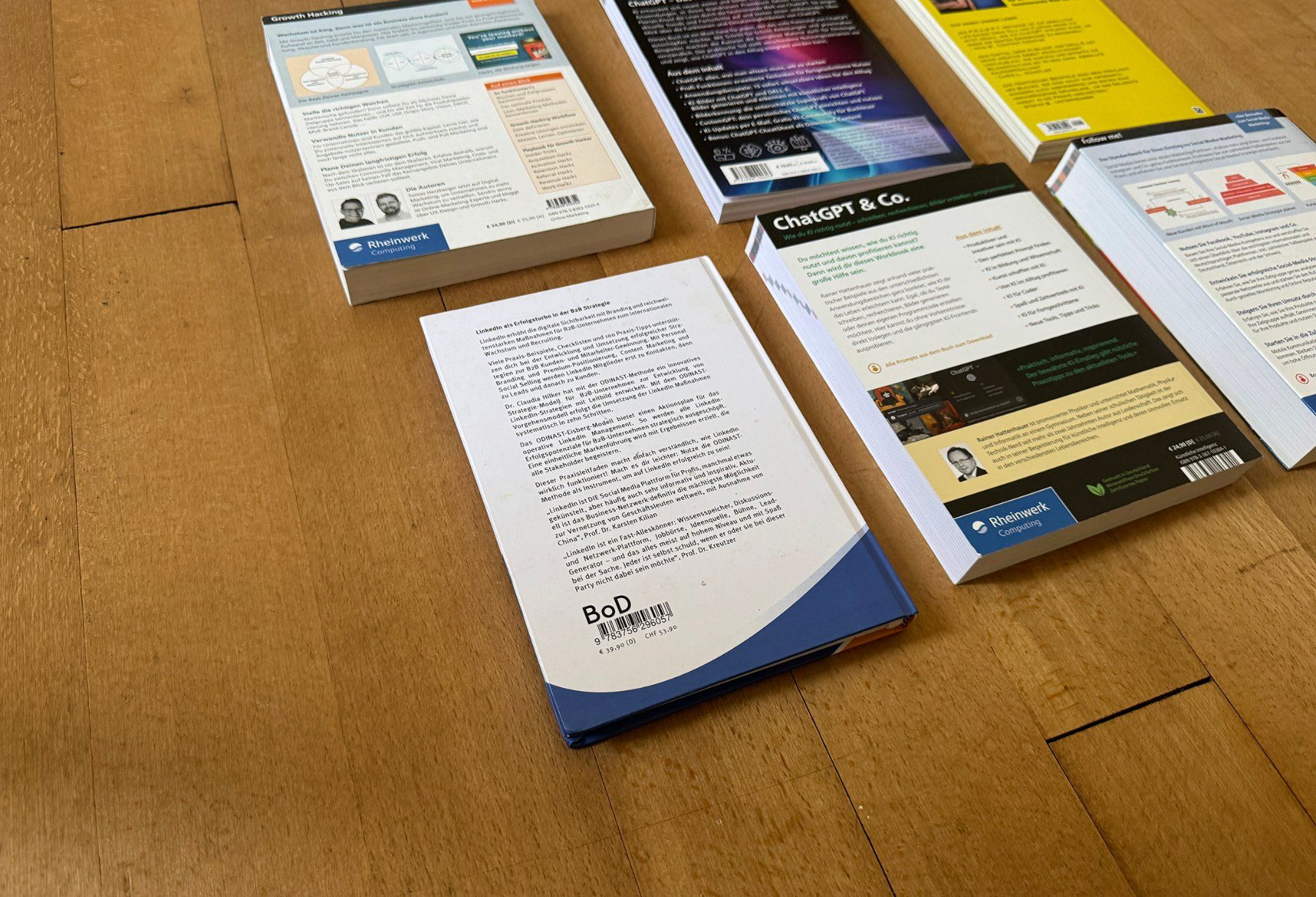 Lehrbücher Set Social Media Chat GPT Marketing ab 30.- (Neu (gemäss ...