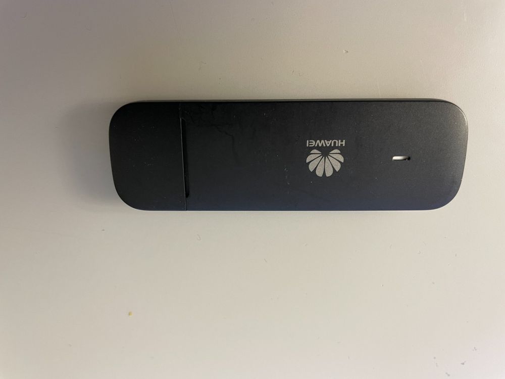 Huawei LTE Stick E3372h-320 Schwarz (19 Monate alt) (Gebraucht) in ...