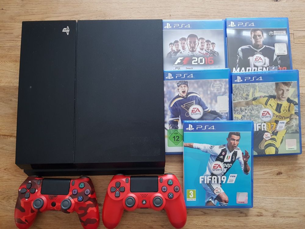 Sony PS 4 Spielkonsole + 2 Controller + 5 Spiele | Kaufen auf Ricardo