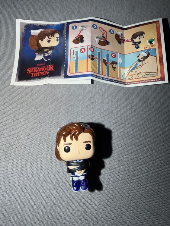 Kinder Joy Steve und Robin Stranger Things (Neu (gemäss Beschreibung ...