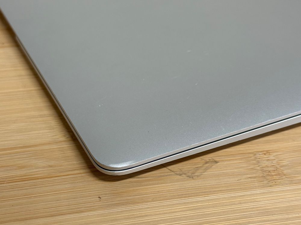 Apple MacBook Air 13" 2020, Core i3, 256GB, 8GB, Silber (Gebraucht) in ...