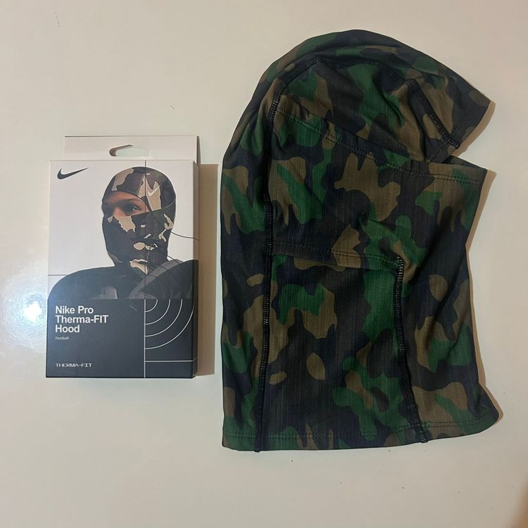 SKY MASKE NIKE THERMA-FIT 🖤💚 (Neu (gemäss Beschreibung)) in Unterägeri ...