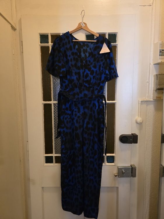 dancing leopard jumpsuit (Neu (gemäss Beschreibung)) in Genève für CHF ...
