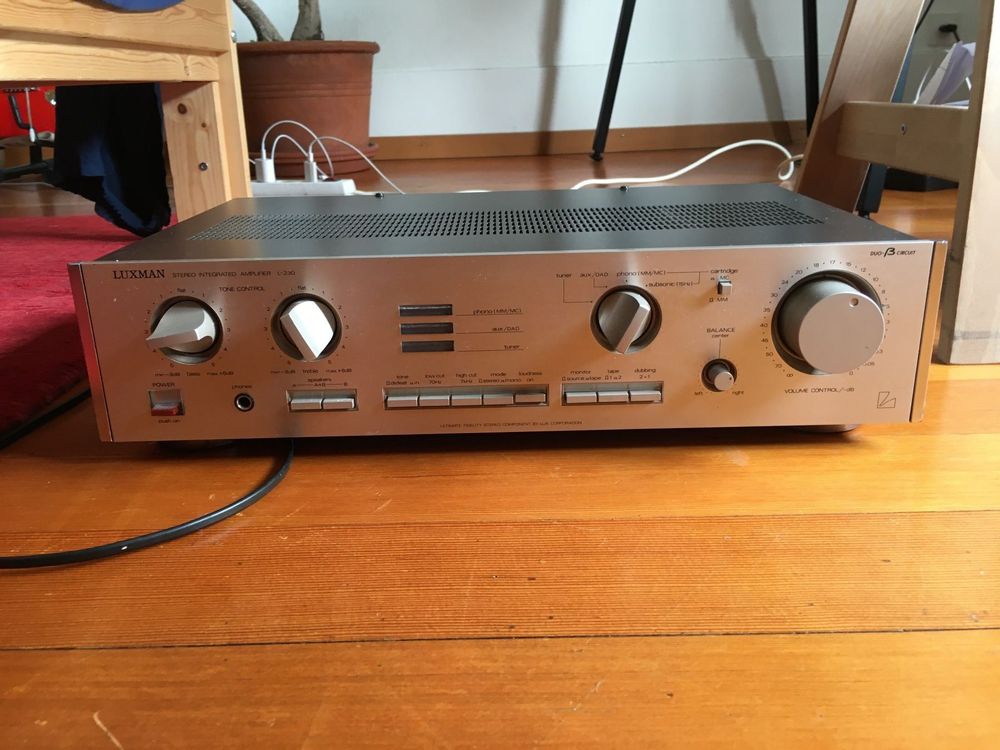 LUXMAN Stereo Integrated Amplifier L-230 | Kaufen auf Ricardo