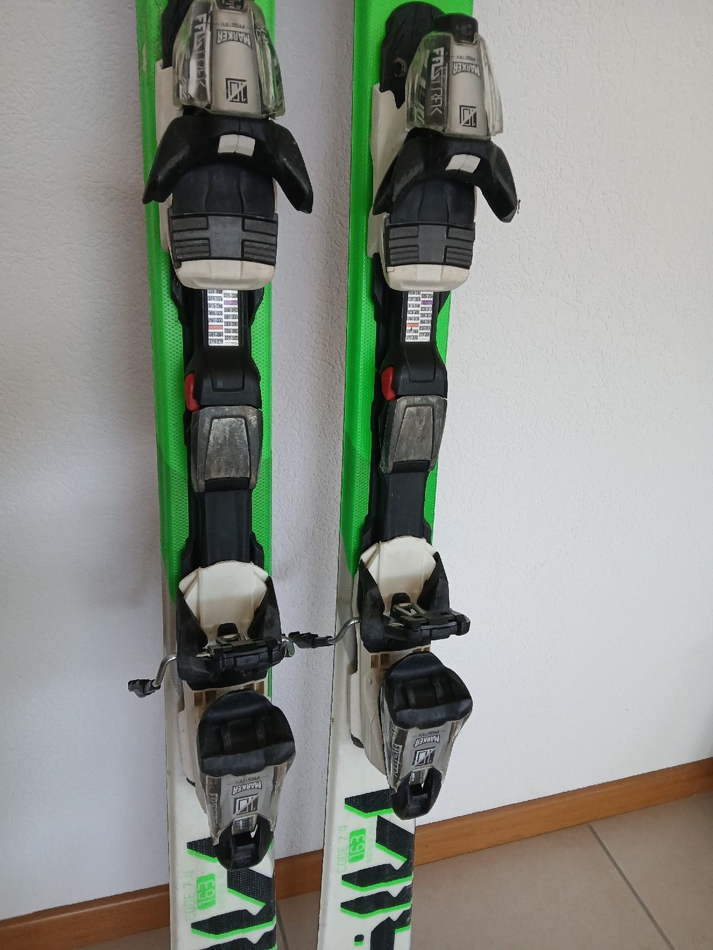 Skis Völkl Code 163 cm (D'occasion) à Botyre (Ayent) pour CHF 150 ...