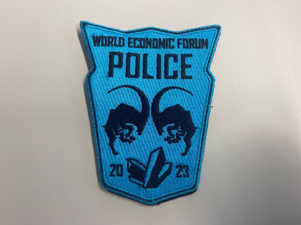 Patch Polizei WEF 2023 (Neu (gemäss Beschreibung)) in Hausen am Albis ...