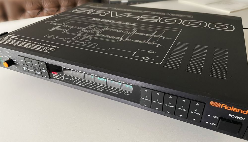 ROLAND SRV-2000 Midi Digital Reverb | Kaufen auf Ricardo