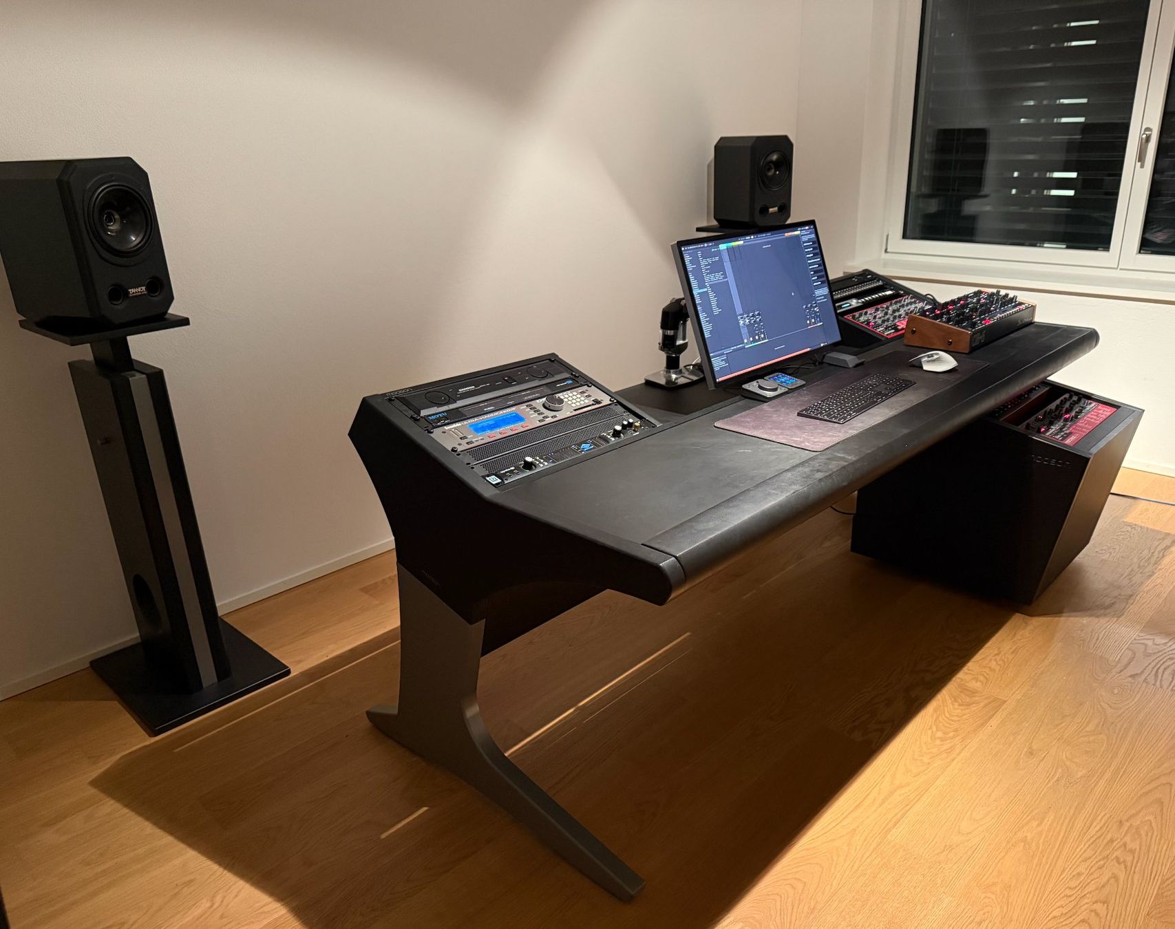 Modson Studio Furniture (Set Price) (Gebraucht) in Zürich für CHF 2000 ...