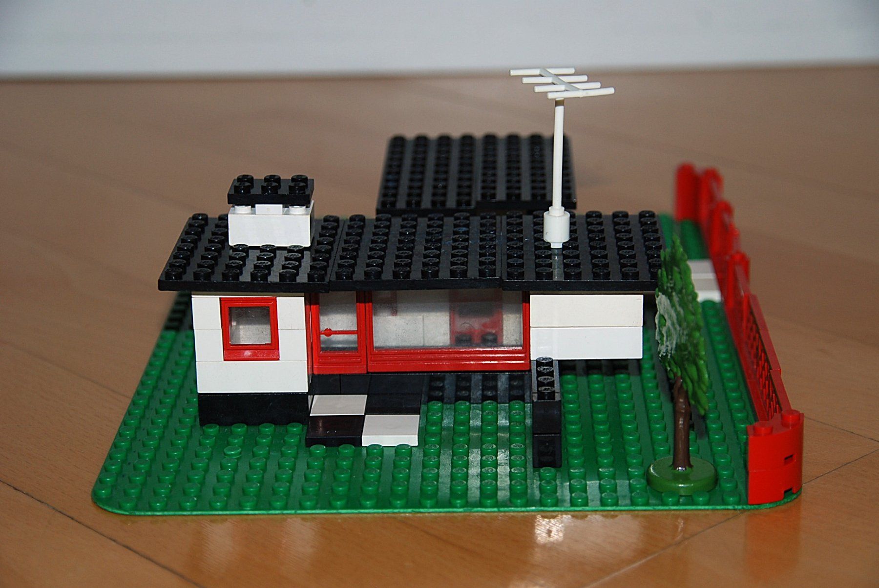 Vintage LEGO Set 345 „House with Mini Wheel Car“, 1969 (Gebraucht) in ...