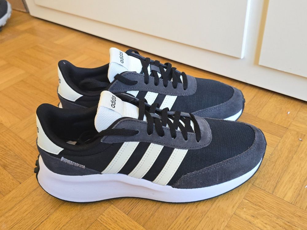 Adidas Run 70. | EU 39 1/3 (Neu (gemäss Beschreibung)) in Wallisellen ...
